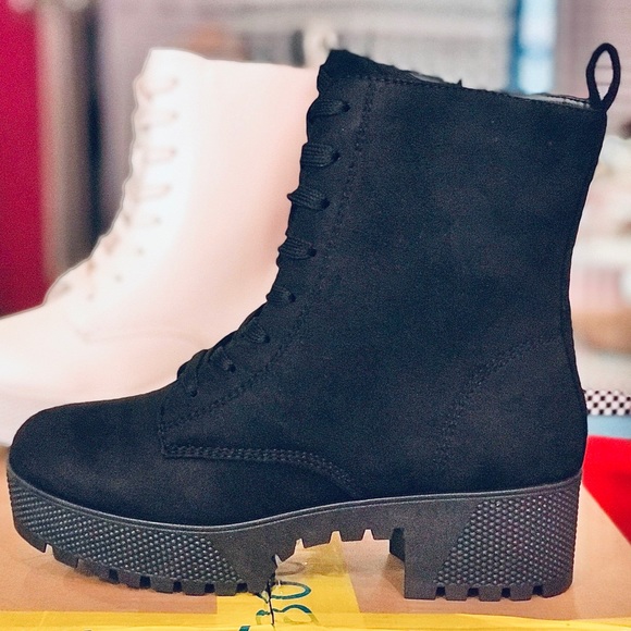 BAMBOO | Shoes | New Bamboo Black Faux Suede Lug Sole Combat Boots ...